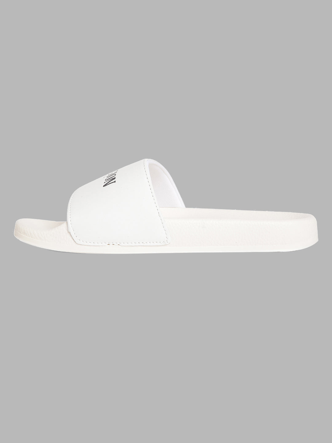 Buy Men's Sliders Online from Top Brands | Iconic India