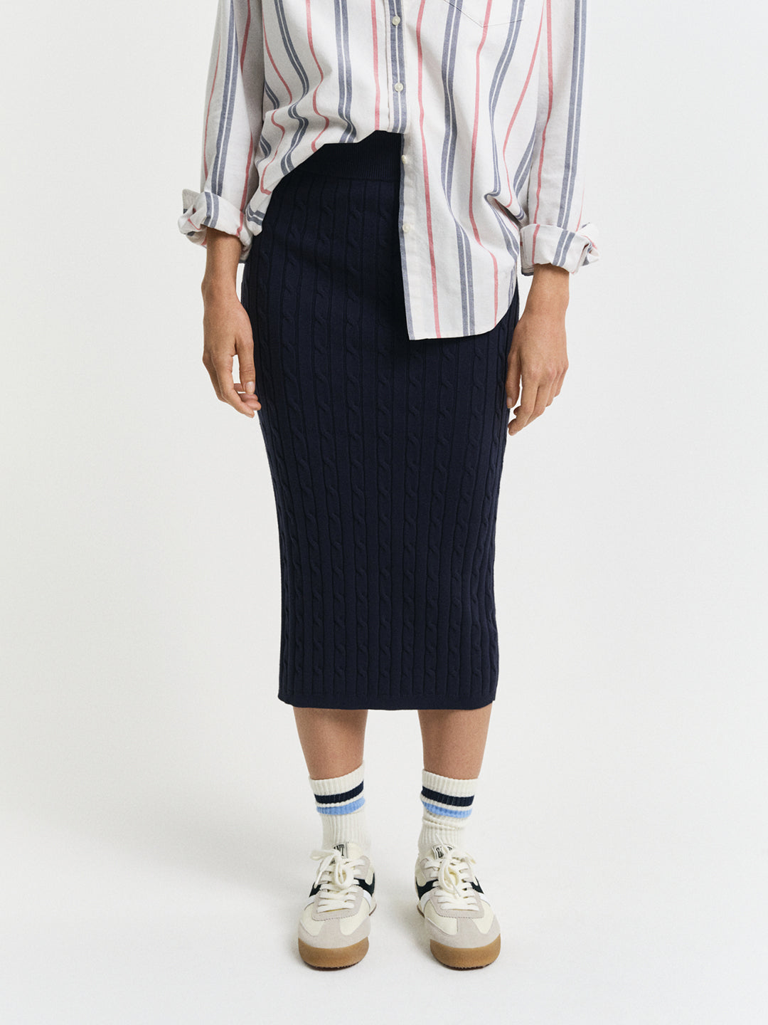 Shop Gant Women Navy Blue Slim Fit Pencil Skirt Online – Iconic India